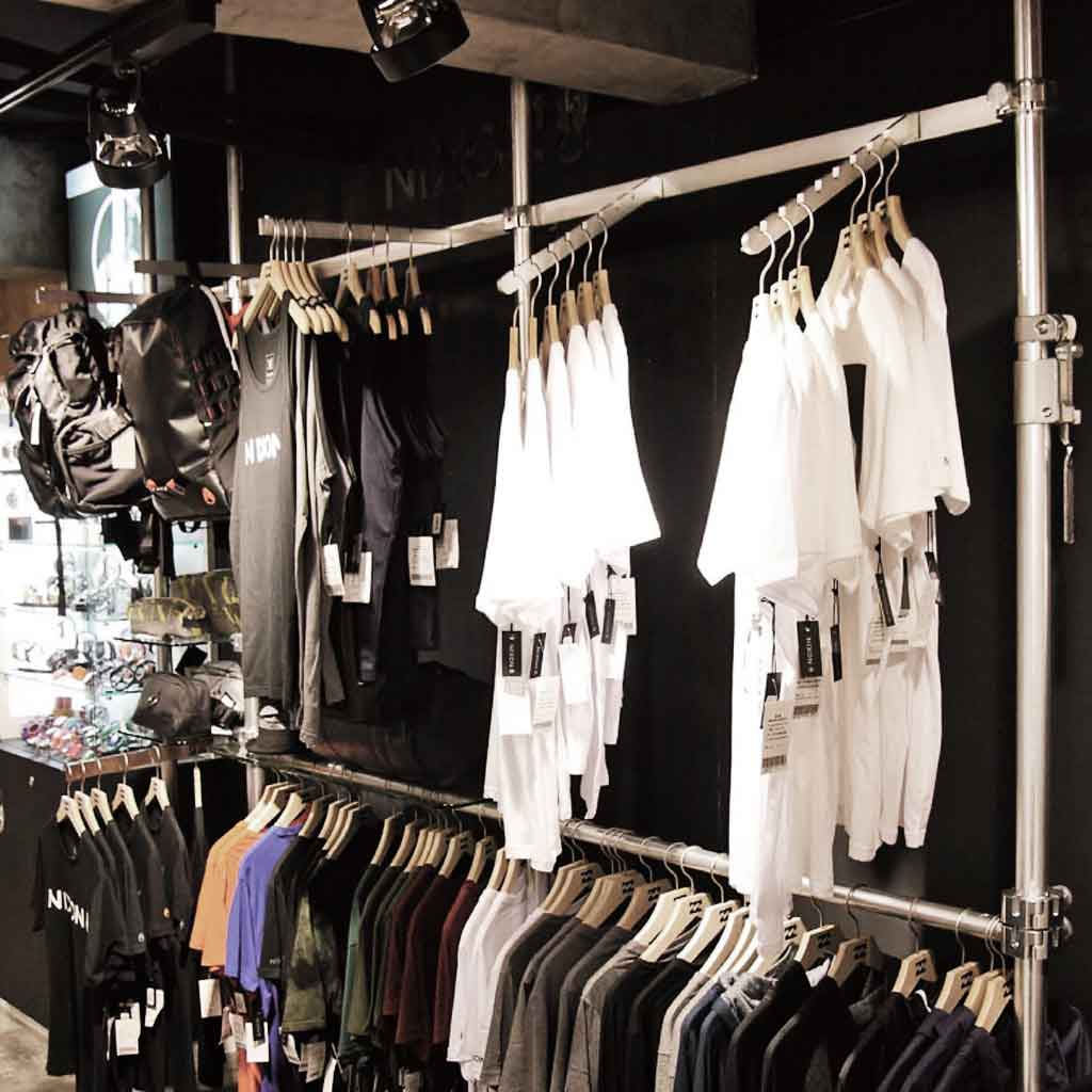 Display Tables For Retail - Apex Display